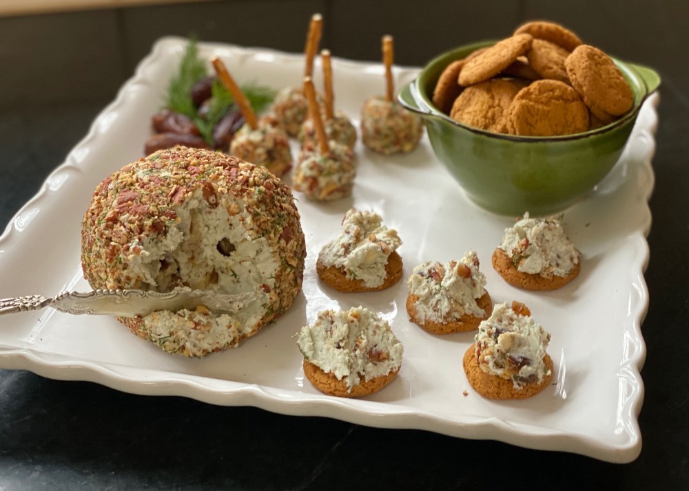 Cheese Ball Pops!@judyschickens