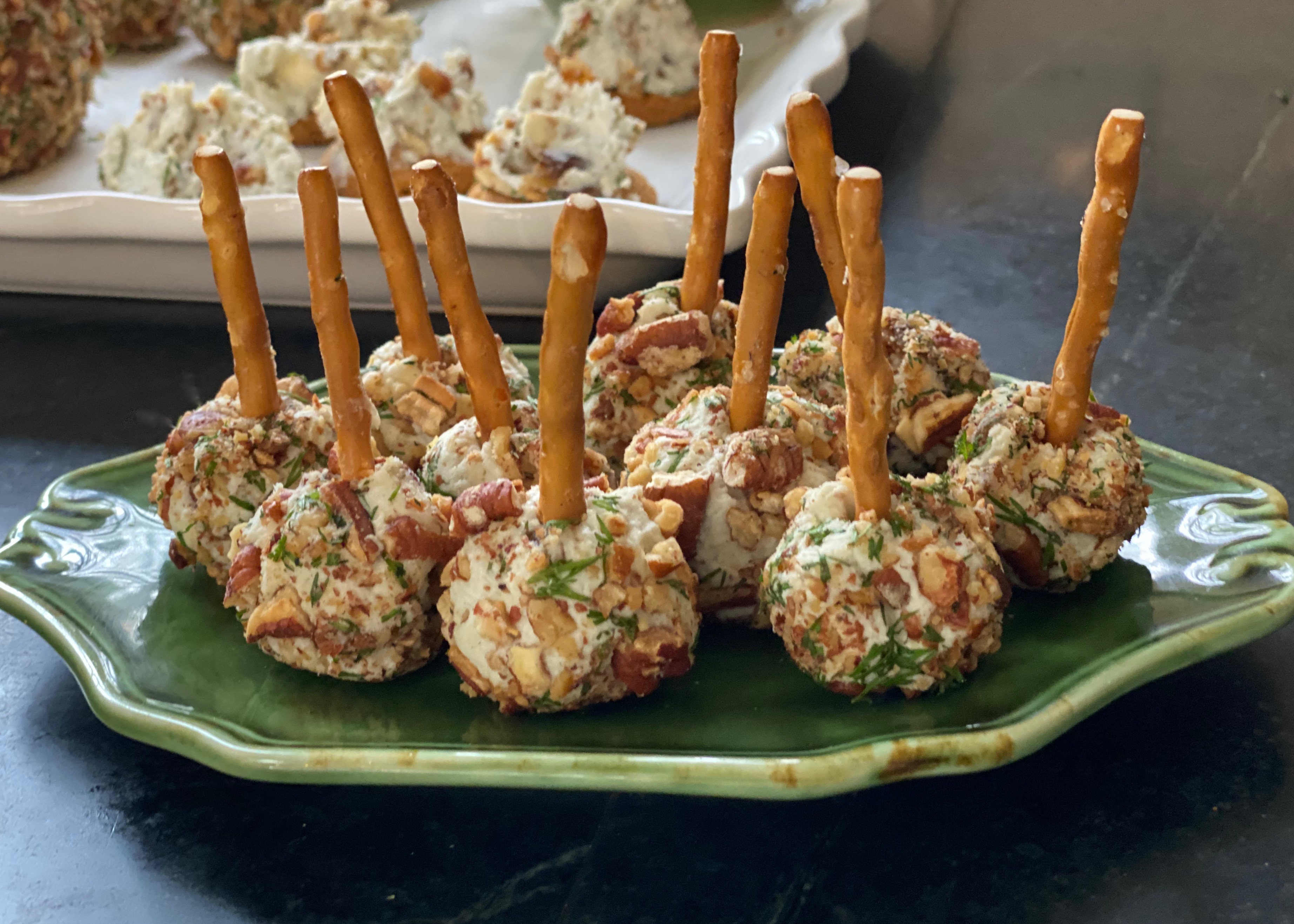 Cheese Ball Pops!@judyschickens